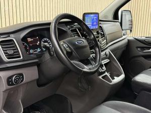 White Ford Tourneo Custom 2020 in Marijampole, with an engine capacity of 2.00 L and mileage of 232 thousand km for 22900 €, photo 19 on AUTOMOTO.COM.LV