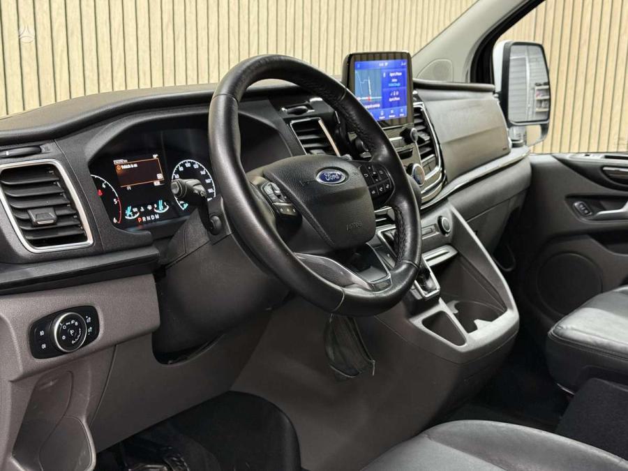 White Ford Tourneo Custom 2020 in Marijampole, with an engine capacity of 2.00 L and mileage of 232 thousand km for 22900 €, photo 19 on AUTOMOTO.COM.LV