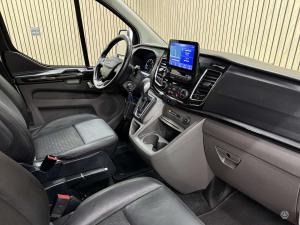 White Ford Tourneo Custom 2020 in Marijampole, with an engine capacity of 2.00 L and mileage of 232 thousand km for 22900 €, photo 27 on AUTOMOTO.COM.LV