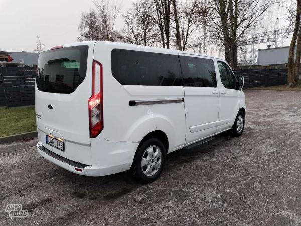 Balts Ford Tourneo Custom 2015 Šauļi, ar dzinēja tilpumu 2.20 L un nobraukumu 120 tūkst. km par 9000 €, foto 5 vietnē AUTOMOTO.COM.LV