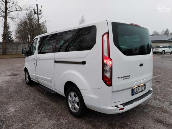 Balts Ford Tourneo Custom 2015 Šauļi, ar dzinēja tilpumu 2.20 L un nobraukumu 120 tūkst. km par 9000 €, foto 7 vietnē AUTOMOTO.COM.LV
