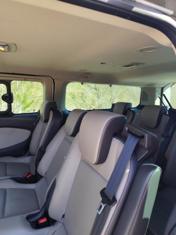 Balts Ford Tourneo Custom 2023 Jehvi, ar dzinēja tilpumu 2.20 L un nobraukumu 260 tūkst. km par 14000 €, foto 6 vietnē AUTOMOTO.COM.LV