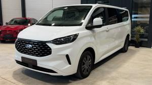 White Ford Tourneo Custom 2024 in Marupe, with an engine capacity of 2.00 L and mileage of 30 thousand km for 40800 €, photo 5 on AUTOMOTO.COM.LV
