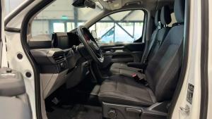 White Ford Tourneo Custom 2024 in Marupe, with an engine capacity of 2.00 L and mileage of 30 thousand km for 40800 €, photo 6 on AUTOMOTO.COM.LV