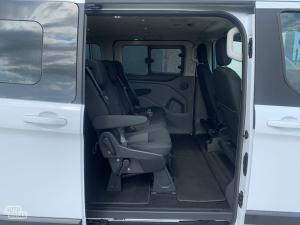 White Ford Tourneo Custom 2018 in Kaunas, with an engine capacity of 2.00 L and mileage of 192 thousand km for 17999 €, photo 30 on AUTOMOTO.COM.LV