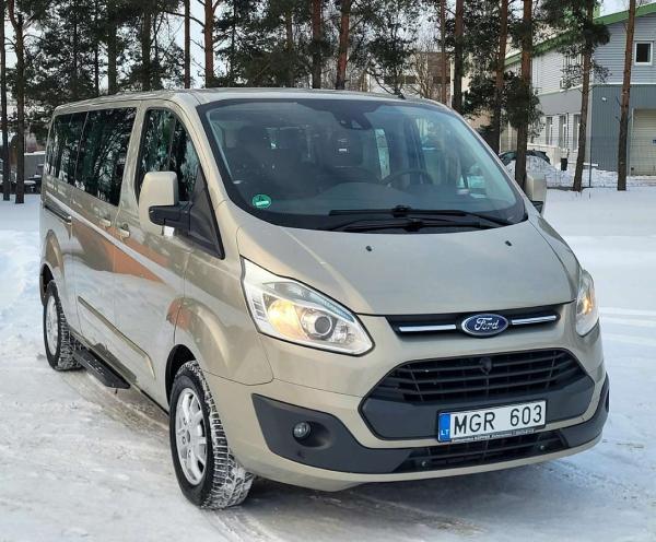 Dzeltens Ford Tourneo Custom 2015 Šauļi, ar dzinēja tilpumu 2.20 L un nobraukumu 300 tūkst. km par 11500 €, foto 2 vietnē AUTOMOTO.COM.LV
