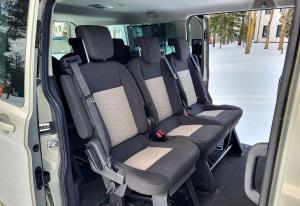 Dzeltens Ford Tourneo Custom 2015 Šauļi, ar dzinēja tilpumu 2.20 L un nobraukumu 300 tūkst. km par 11500 €, foto 22 vietnē AUTOMOTO.COM.LV