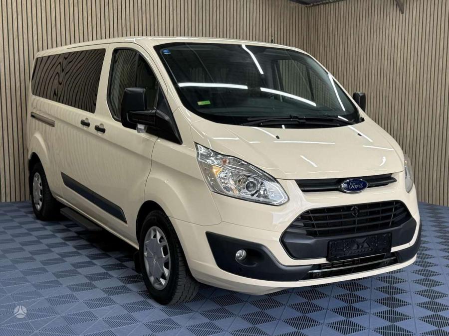 Dzeltens Ford Tourneo Custom 2018 Marijampole, ar dzinēja tilpumu 2.00 L un nobraukumu 283 tūkst. km par 12900 €, foto 1 vietnē AUTOMOTO.COM.LV