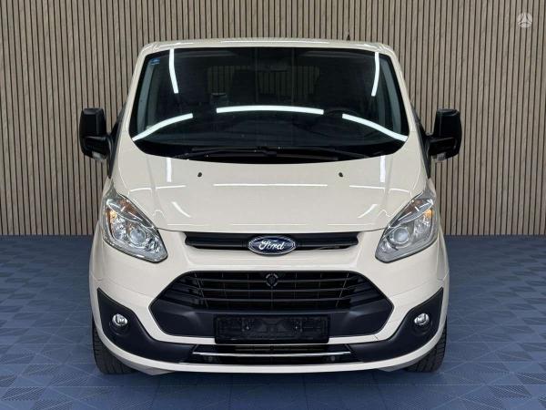 Yellow Ford Tourneo Custom 2018 in Marijampole, with an engine capacity of 2.00 L and mileage of 283 thousand km for 12900 €, photo 3 on AUTOMOTO.COM.LV