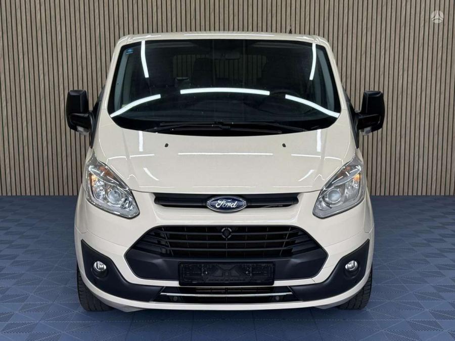 Dzeltens Ford Tourneo Custom 2018 Marijampole, ar dzinēja tilpumu 2.00 L un nobraukumu 283 tūkst. km par 12900 €, foto 4 vietnē AUTOMOTO.COM.LV