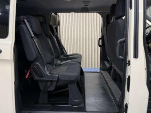 Dzeltens Ford Tourneo Custom 2018 Marijampole, ar dzinēja tilpumu 2.00 L un nobraukumu 283 tūkst. km par 12900 €, foto 12 vietnē AUTOMOTO.COM.LV