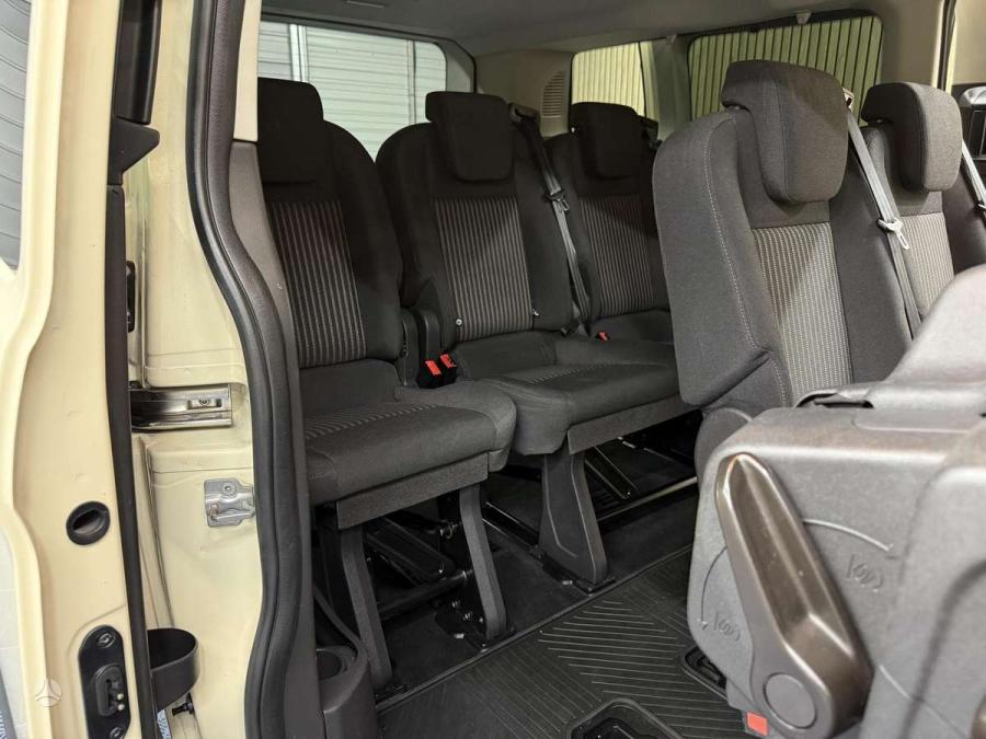 Dzeltens Ford Tourneo Custom 2018 Marijampole, ar dzinēja tilpumu 2.00 L un nobraukumu 283 tūkst. km par 12900 €, foto 13 vietnē AUTOMOTO.COM.LV