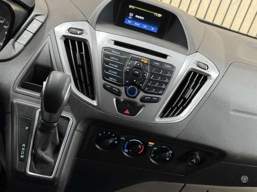 Dzeltens Ford Tourneo Custom 2018 Marijampole, ar dzinēja tilpumu 2.00 L un nobraukumu 283 tūkst. km par 12900 €, foto 27 vietnē AUTOMOTO.COM.LV