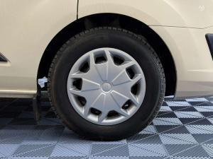 Dzeltens Ford Tourneo Custom 2018 Marijampole, ar dzinēja tilpumu 2.00 L un nobraukumu 283 tūkst. km par 12900 €, foto 30 vietnē AUTOMOTO.COM.LV