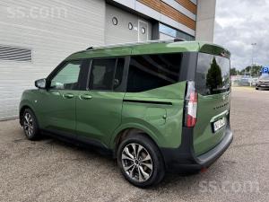 Zaļš Ford Tourneo 2024 Rīga, ar dzinēja tilpumu 1.00 L un nobraukumu 74 tūkst. km par 17995 €, foto 3 vietnē AUTOMOTO.COM.LV