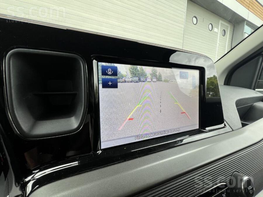 Zaļš Ford Tourneo 2024 Rīga, ar dzinēja tilpumu 1.00 L un nobraukumu 74 tūkst. km par 17995 €, foto 11 vietnē AUTOMOTO.COM.LV