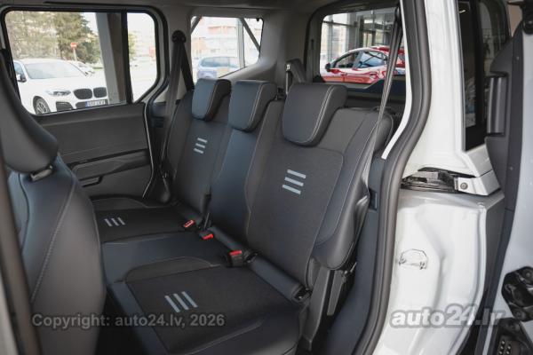 Zaļš Ford Tourneo 2026 Tartu, ar dzinēja tilpumu 0.00 L un nobraukumu 1 tūkst. km par 31396 €, foto 9 vietnē AUTOMOTO.COM.LV