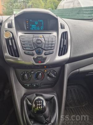 Pelēks Ford Tourneo 2014 Jelgava, ar dzinēja tilpumu 1.50 L un nobraukumu 216 tūkst. km par 5990 €, foto 6 vietnē AUTOMOTO.COM.LV