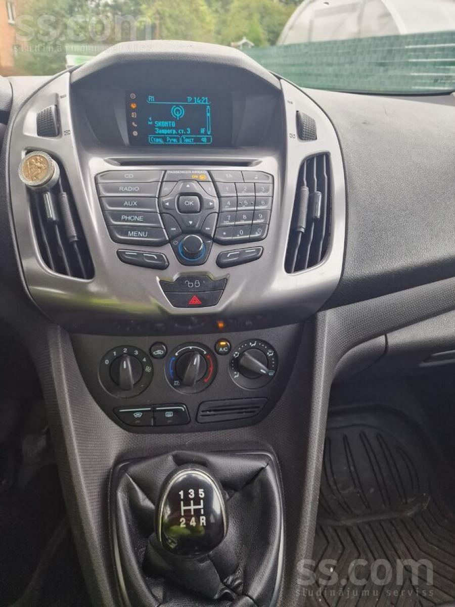 Pelēks Ford Tourneo 2014 Jelgava, ar dzinēja tilpumu 1.50 L un nobraukumu 216 tūkst. km par 5990 €, foto 6 vietnē AUTOMOTO.COM.LV