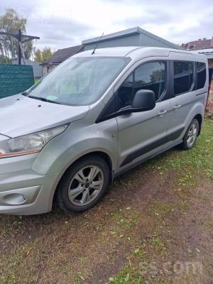 Pelēks Ford Tourneo 2014 Jelgava, ar dzinēja tilpumu 1.50 L un nobraukumu 216 tūkst. km par 5990 €, foto 10 vietnē AUTOMOTO.COM.LV