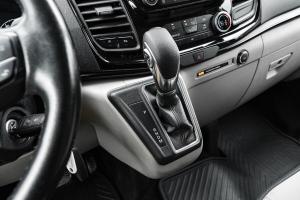 Grey Ford Tourneo 2018 in Riga, with an engine capacity of 2.00 L and mileage of 254 thousand km for 17900 €, photo 14 on AUTOMOTO.COM.LV