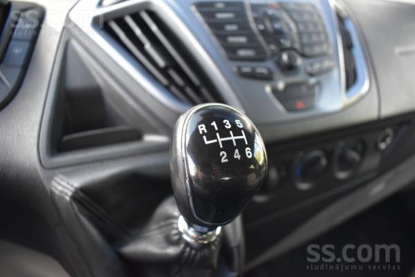 Pelēks Ford Tourneo 2013 Kuldīga, ar dzinēja tilpumu 2.20 L un nobraukumu 0 tūkst. km par 12350 €, foto 9 vietnē AUTOMOTO.COM.LV