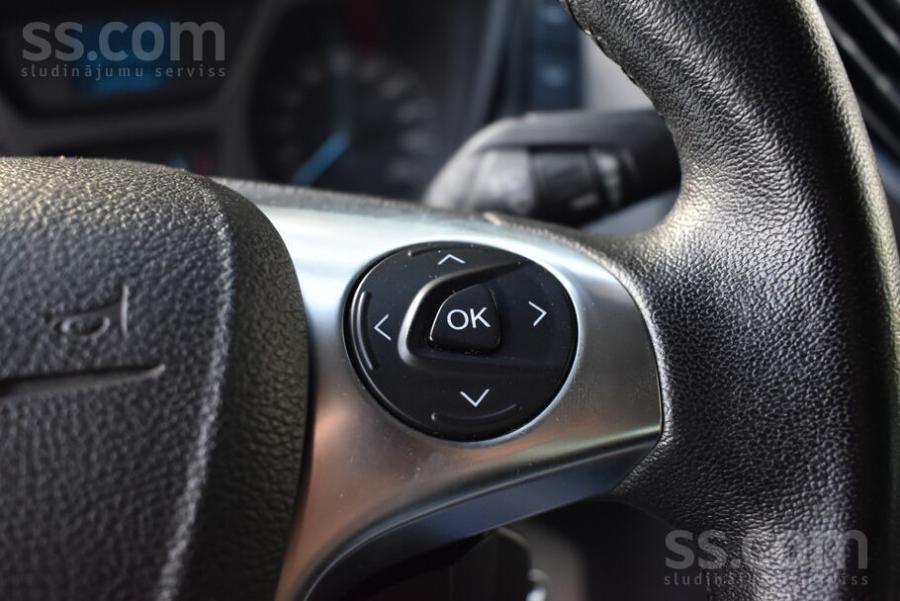 Pelēks Ford Tourneo 2013 Kuldīga, ar dzinēja tilpumu 2.20 L un nobraukumu 0 tūkst. km par 12350 €, foto 16 vietnē AUTOMOTO.COM.LV