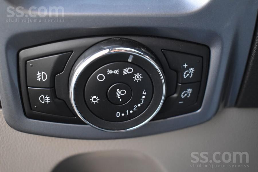 Pelēks Ford Tourneo 2013 Kuldīga, ar dzinēja tilpumu 2.20 L un nobraukumu 0 tūkst. km par 12350 €, foto 20 vietnē AUTOMOTO.COM.LV