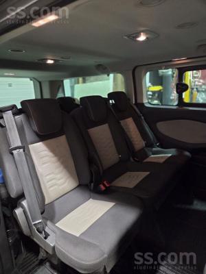 Grey Ford Tourneo 2013 in Riga, with an engine capacity of 2.20 L and mileage of 144 thousand km for 14500 €, photo 12 on AUTOMOTO.COM.LV