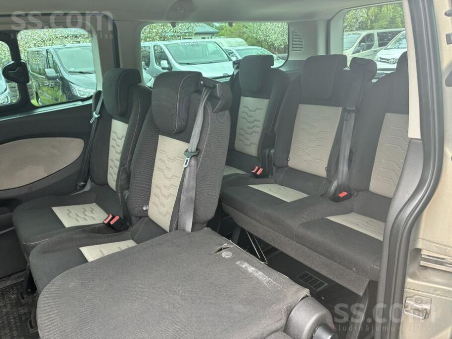 Pelēks Ford Tourneo 2014 Rīga, ar dzinēja tilpumu 2.20 L un nobraukumu 224 tūkst. km par 8500 €, foto 7 vietnē AUTOMOTO.COM.LV
