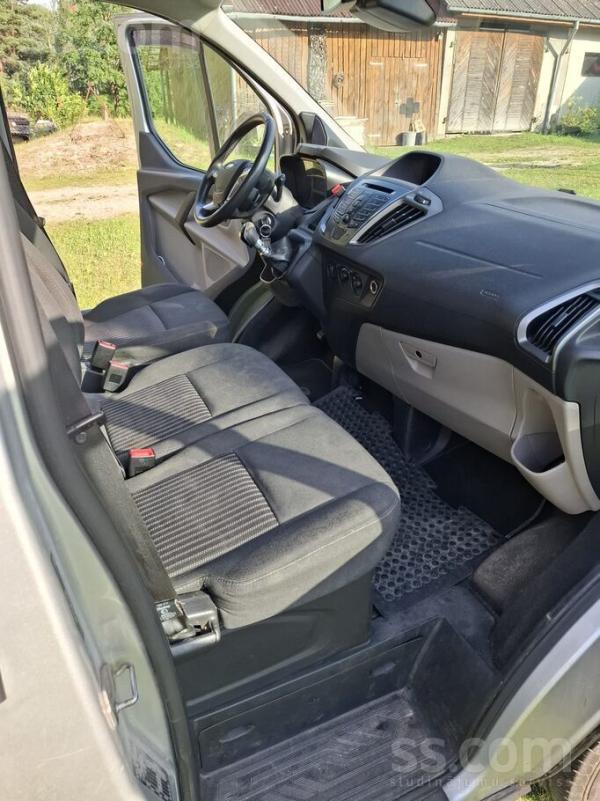 Pelēks Ford Tourneo 2014 Rīga, ar dzinēja tilpumu 2.20 L un nobraukumu 297 tūkst. km par 7500 €, foto 5 vietnē AUTOMOTO.COM.LV