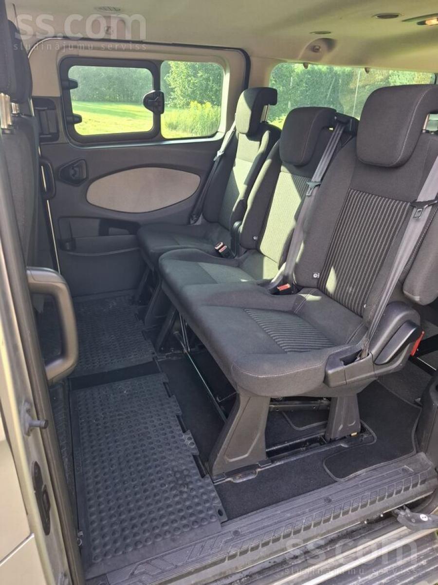 Pelēks Ford Tourneo 2014 Rīga, ar dzinēja tilpumu 2.20 L un nobraukumu 310 tūkst. km par 6000 €, foto 9 vietnē AUTOMOTO.COM.LV