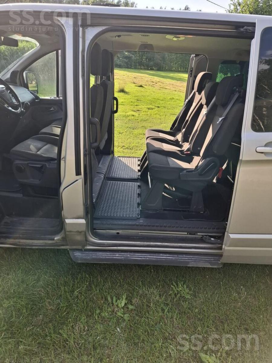 Pelēks Ford Tourneo 2014 Rīga, ar dzinēja tilpumu 2.20 L un nobraukumu 310 tūkst. km par 6000 €, foto 10 vietnē AUTOMOTO.COM.LV