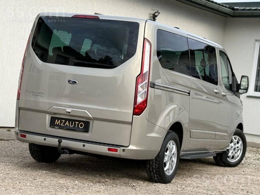 Grey Ford Tourneo 2014 in Tukums, with an engine capacity of 2.20 L and mileage of 169 thousand km for 14799 €, photo 5 on AUTOMOTO.COM.LV