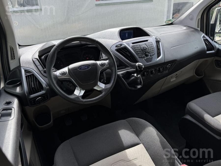 Grey Ford Tourneo 2014 in Tukums, with an engine capacity of 2.20 L and mileage of 169 thousand km for 14799 €, photo 8 on AUTOMOTO.COM.LV