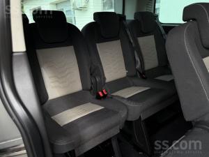 Grey Ford Tourneo 2014 in Tukums, with an engine capacity of 2.20 L and mileage of 169 thousand km for 14799 €, photo 11 on AUTOMOTO.COM.LV