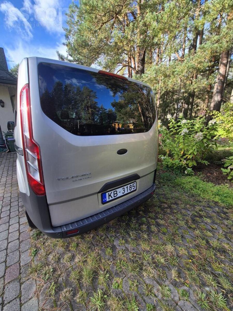 Pelēks Ford Tourneo 2014 Rīga, ar dzinēja tilpumu 2.20 L un nobraukumu 162 tūkst. km par 6700 €, foto 8 vietnē AUTOMOTO.COM.LV