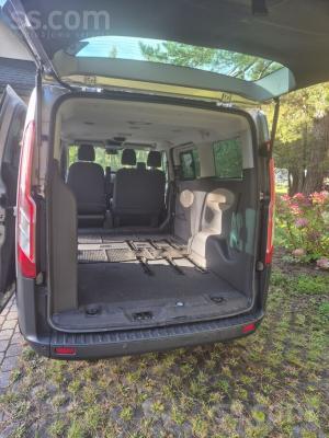 Pelēks Ford Tourneo 2014 Rīga, ar dzinēja tilpumu 2.20 L un nobraukumu 162 tūkst. km par 6700 €, foto 10 vietnē AUTOMOTO.COM.LV