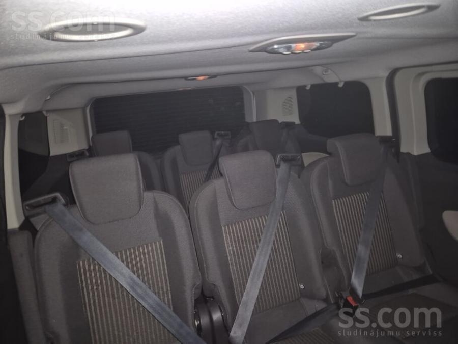 Pelēks Ford Tourneo 2014 Rīga, ar dzinēja tilpumu 2.20 L un nobraukumu 162 tūkst. km par 6700 €, foto 13 vietnē AUTOMOTO.COM.LV