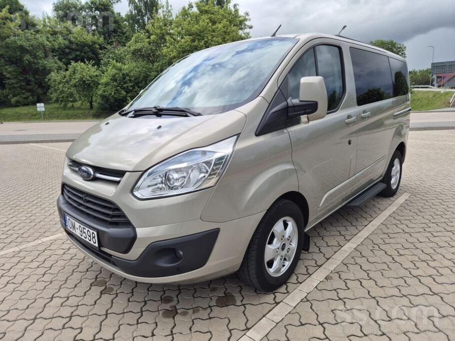 Pelēks Ford Tourneo 2015 Saldus, ar dzinēja tilpumu 2.20 L un nobraukumu 174 tūkst. km par 15650 €, foto 1 vietnē AUTOMOTO.COM.LV