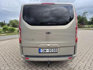 Pelēks Ford Tourneo 2015 Saldus, ar dzinēja tilpumu 2.20 L un nobraukumu 174 tūkst. km par 15650 €, foto 5 vietnē AUTOMOTO.COM.LV
