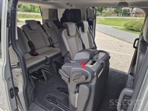 Pelēks Ford Tourneo 2015 Saldus, ar dzinēja tilpumu 2.20 L un nobraukumu 174 tūkst. km par 15650 €, foto 24 vietnē AUTOMOTO.COM.LV