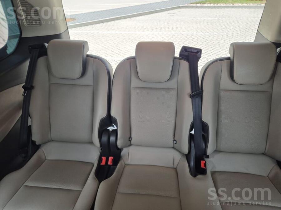 Pelēks Ford Tourneo 2015 Saldus, ar dzinēja tilpumu 2.20 L un nobraukumu 174 tūkst. km par 15650 €, foto 27 vietnē AUTOMOTO.COM.LV