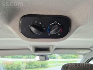Pelēks Ford Tourneo 2015 Saldus, ar dzinēja tilpumu 2.20 L un nobraukumu 174 tūkst. km par 15650 €, foto 32 vietnē AUTOMOTO.COM.LV