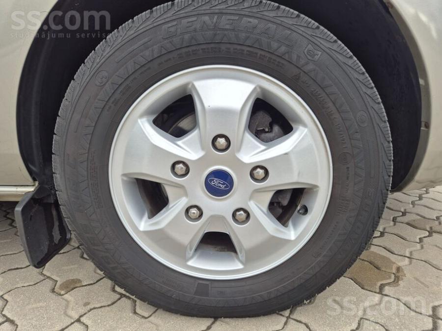 Pelēks Ford Tourneo 2015 Saldus, ar dzinēja tilpumu 2.20 L un nobraukumu 174 tūkst. km par 15650 €, foto 34 vietnē AUTOMOTO.COM.LV