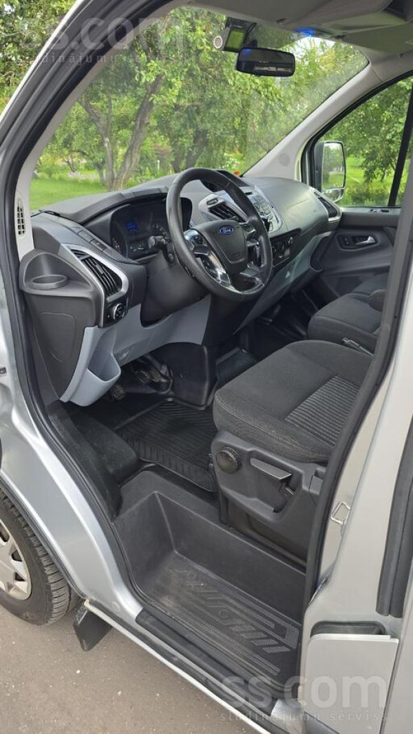 Pelēks Ford Tourneo 2015 Rīga, ar dzinēja tilpumu 2.20 L un nobraukumu 267 tūkst. km par 11300 €, foto 9 vietnē AUTOMOTO.COM.LV