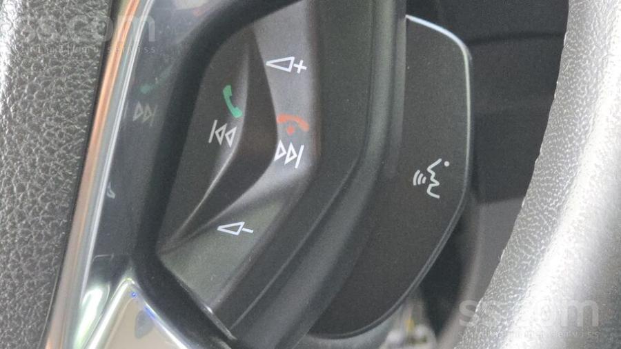 Pelēks Ford Tourneo 2015 Rīga, ar dzinēja tilpumu 2.20 L un nobraukumu 267 tūkst. km par 11300 €, foto 17 vietnē AUTOMOTO.COM.LV