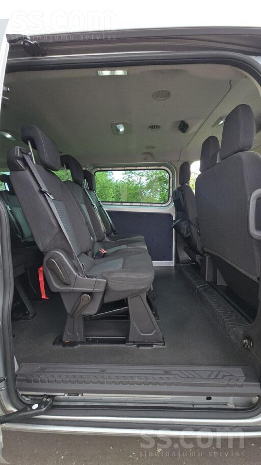 Pelēks Ford Tourneo 2015 Rīga, ar dzinēja tilpumu 2.20 L un nobraukumu 267 tūkst. km par 11300 €, foto 23 vietnē AUTOMOTO.COM.LV