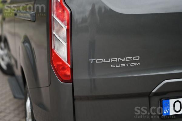 Pelēks Ford Tourneo 2016 Jelgava, ar dzinēja tilpumu 2.00 L un nobraukumu 174 tūkst. km par 15200 €, foto 8 vietnē AUTOMOTO.COM.LV