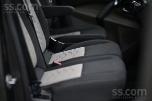 Pelēks Ford Tourneo 2016 Jelgava, ar dzinēja tilpumu 2.00 L un nobraukumu 174 tūkst. km par 15200 €, foto 19 vietnē AUTOMOTO.COM.LV